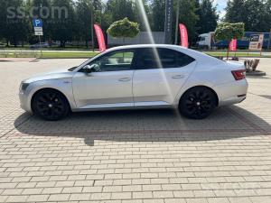 Grey Skoda SuperB 2015 in Riga, with an engine capacity of 2.00 L and mileage of 164 thousand km for 13000 €, photo 16 on AUTOMOTO.COM.LV
