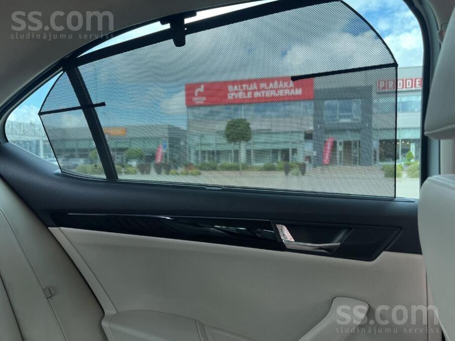 Grey Skoda SuperB 2015 in Riga, with an engine capacity of 2.00 L and mileage of 164 thousand km for 13000 €, photo 29 on AUTOMOTO.COM.LV