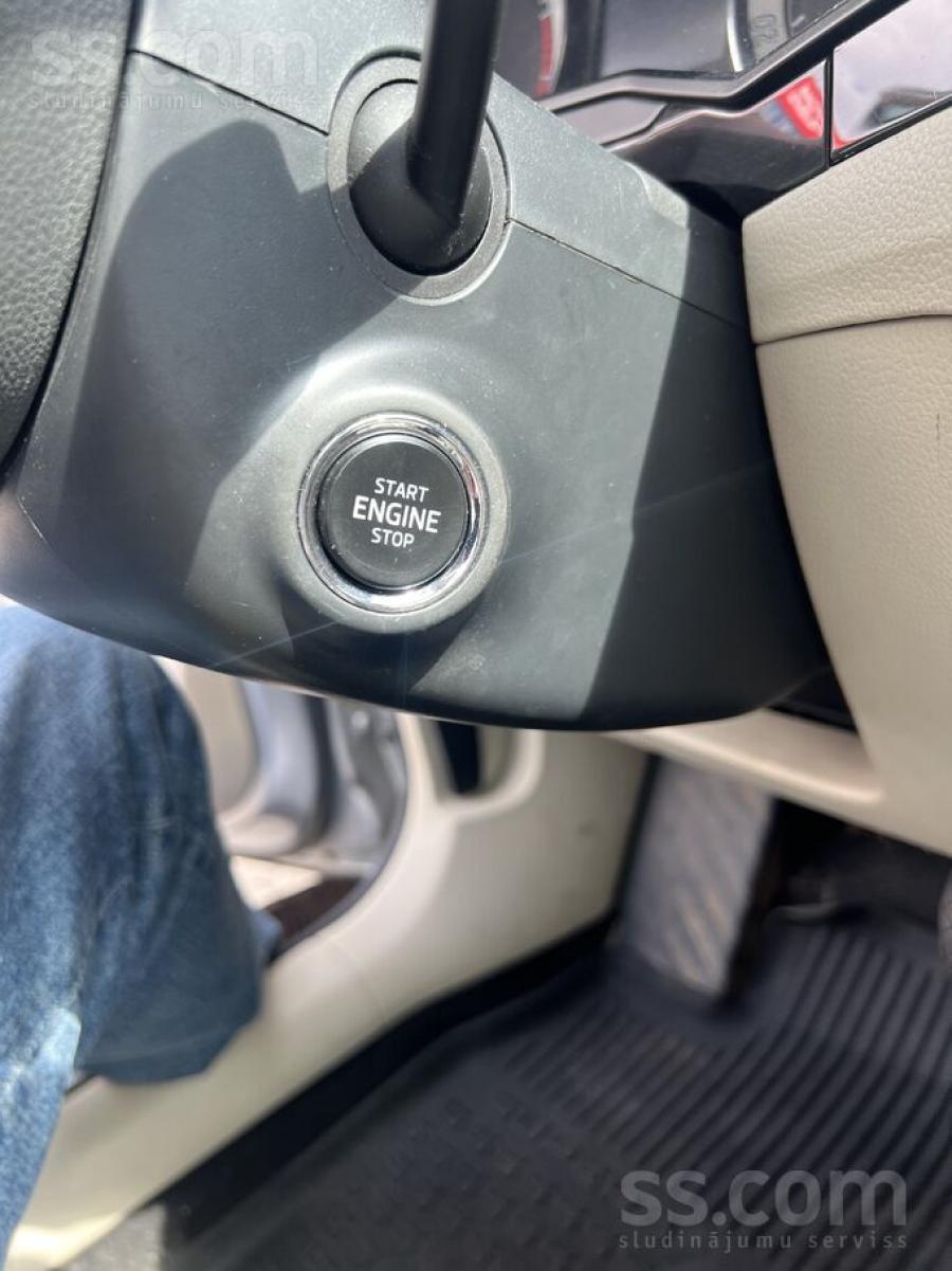 Grey Skoda SuperB 2015 in Riga, with an engine capacity of 2.00 L and mileage of 164 thousand km for 13000 €, photo 40 on AUTOMOTO.COM.LV