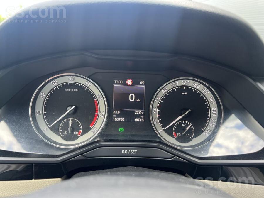 Grey Skoda SuperB 2015 in Riga, with an engine capacity of 2.00 L and mileage of 164 thousand km for 13000 €, photo 50 on AUTOMOTO.COM.LV