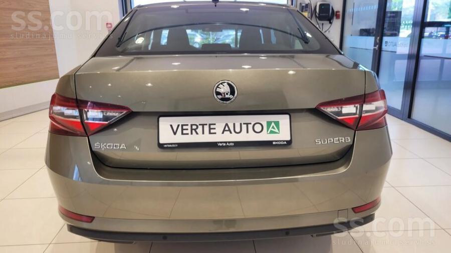 Grey Skoda SuperB 2015 in Riga, with an engine capacity of 1.80 L and mileage of 169 thousand km for 12290 €, photo 6 on AUTOMOTO.COM.LV
