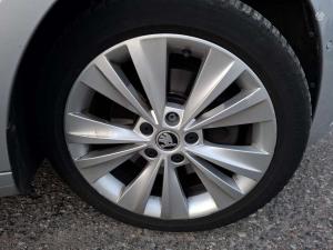Pelēks Skoda SuperB 2015 Kauņa, ar dzinēja tilpumu 1.98 L un nobraukumu 300 tūkst. km par 6750 €, foto 15 vietnē AUTOMOTO.COM.LV