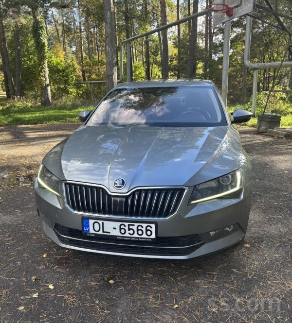 Grey Skoda SuperB 2015 in Riga, with an engine capacity of 2.00 L and mileage of 232 thousand km for 13700 €, photo 3 on AUTOMOTO.COM.LV