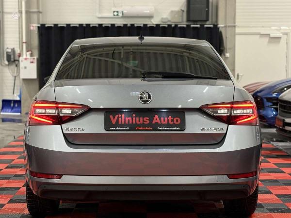 Grey Skoda SuperB 2016 in Vilnius, with an engine capacity of 1.60 L and mileage of 182 thousand km for 14990 €, photo 5 on AUTOMOTO.COM.LV