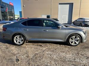 Pelēks Skoda SuperB 2016 Tallina, ar dzinēja tilpumu 1.80 L un nobraukumu 179 tūkst. km par 12500 €, foto 6 vietnē AUTOMOTO.COM.LV