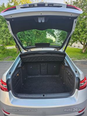 Grey Skoda SuperB 2016 in Tallinn, with an engine capacity of 2.00 L and mileage of 260 thousand km for 13500 €, photo 11 on AUTOMOTO.COM.LV