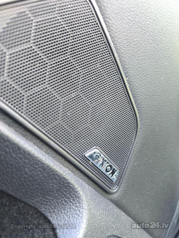 Grey Skoda SuperB 2016 in Parnu, with an engine capacity of 2.00 L and mileage of 361 thousand km for 11500 €, photo 10 on AUTOMOTO.COM.LV