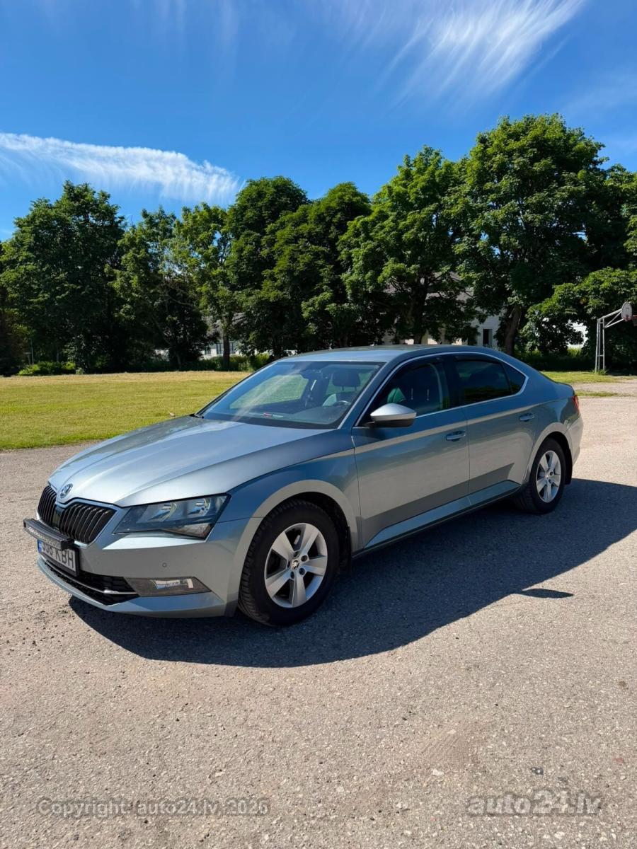 Pelēks Skoda SuperB 2016 Paide, ar dzinēja tilpumu 2.00 L un nobraukumu 192 tūkst. km par 13999 €, foto 3 vietnē AUTOMOTO.COM.LV