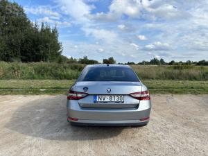 Grey Skoda SuperB 2016 in Riga, with an engine capacity of 2.00 L and mileage of 247 thousand km for 11500 €, photo 5 on AUTOMOTO.COM.LV