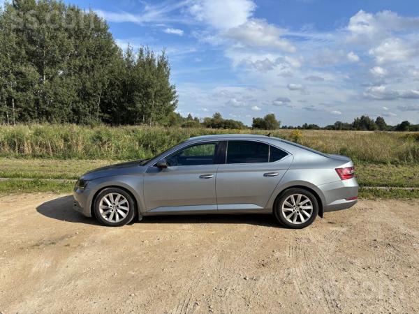 Pelēks Skoda SuperB 2016 Rīga, ar dzinēja tilpumu 2.00 L un nobraukumu 247 tūkst. km par 11500 €, foto 3 vietnē AUTOMOTO.COM.LV