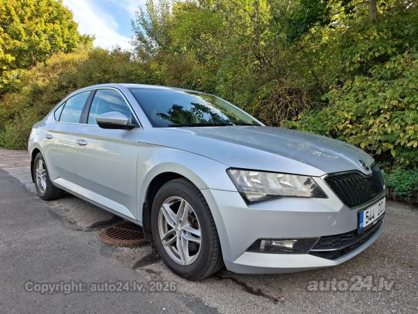 Grey Skoda SuperB 2016 in Tallinn, with an engine capacity of 1.60 L and mileage of 117 thousand km for 12900 €, photo 1 on AUTOMOTO.COM.LV