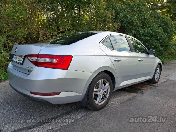 Grey Skoda SuperB 2016 in Tallinn, with an engine capacity of 1.60 L and mileage of 117 thousand km for 12900 €, photo 9 on AUTOMOTO.COM.LV