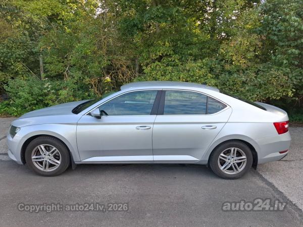 Grey Skoda SuperB 2016 in Tallinn, with an engine capacity of 1.60 L and mileage of 117 thousand km for 12900 €, photo 11 on AUTOMOTO.COM.LV