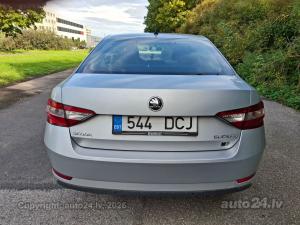 Grey Skoda SuperB 2016 in Tallinn, with an engine capacity of 1.60 L and mileage of 117 thousand km for 12900 €, photo 13 on AUTOMOTO.COM.LV