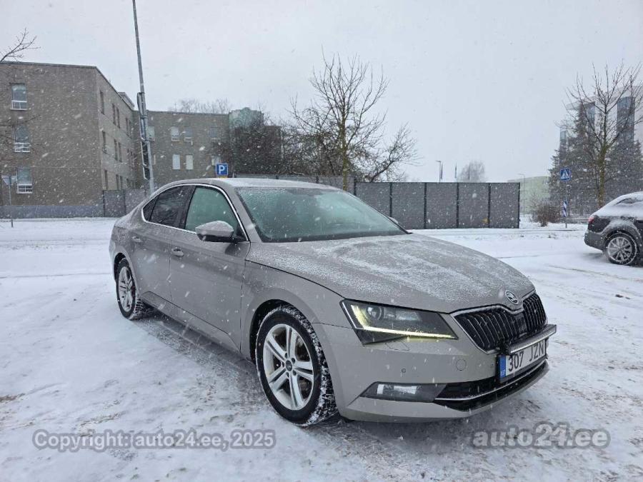 Grey Skoda SuperB 2017 in Tartu, with an engine capacity of 1.60 L and mileage of 299 thousand km for 7700 €, photo 1 on AUTOMOTO.COM.LV