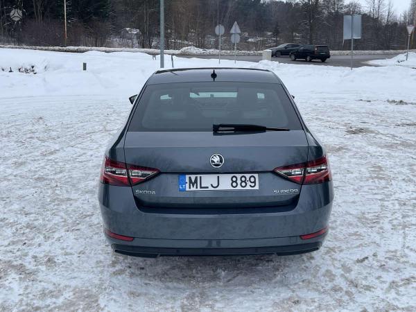Grey Skoda SuperB 2017 in Vievis, with an engine capacity of 1.97 L and mileage of 248 thousand km for 12700 €, photo 4 on AUTOMOTO.COM.LV