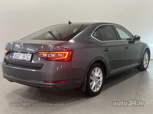 Pelēks Skoda SuperB 2017 Tallina, ar dzinēja tilpumu 1.40 L un nobraukumu 191 tūkst. km par 10900 €, foto 4 vietnē AUTOMOTO.COM.LV
