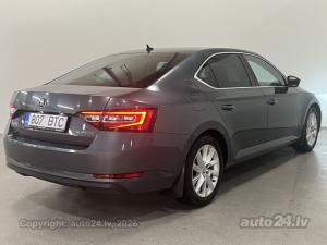 Pelēks Skoda SuperB 2017 Tallina, ar dzinēja tilpumu 1.40 L un nobraukumu 191 tūkst. km par 10900 €, foto 4 vietnē AUTOMOTO.COM.LV