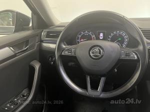 Pelēks Skoda SuperB 2017 Tallina, ar dzinēja tilpumu 1.40 L un nobraukumu 191 tūkst. km par 10900 €, foto 10 vietnē AUTOMOTO.COM.LV