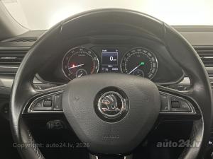 Pelēks Skoda SuperB 2017 Tallina, ar dzinēja tilpumu 1.40 L un nobraukumu 191 tūkst. km par 10900 €, foto 18 vietnē AUTOMOTO.COM.LV