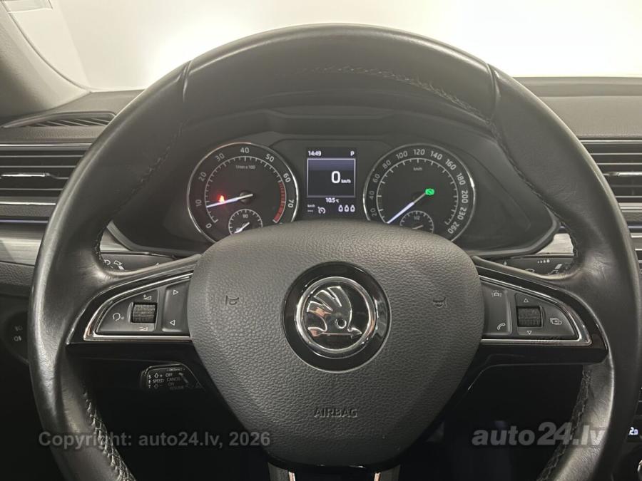 Pelēks Skoda SuperB 2017 Tallina, ar dzinēja tilpumu 1.40 L un nobraukumu 191 tūkst. km par 10900 €, foto 18 vietnē AUTOMOTO.COM.LV