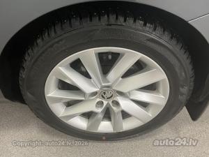 Pelēks Skoda SuperB 2017 Tallina, ar dzinēja tilpumu 1.40 L un nobraukumu 191 tūkst. km par 10900 €, foto 22 vietnē AUTOMOTO.COM.LV