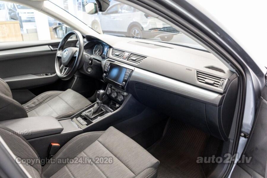Grey Skoda SuperB 2017 in Johvi, with an engine capacity of 2.00 L and mileage of 183 thousand km for 14000 €, photo 13 on AUTOMOTO.COM.LV