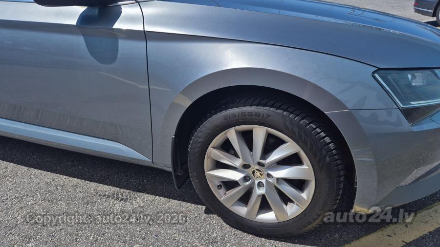 Pelēks Skoda SuperB 2017 Tallina, ar dzinēja tilpumu 2.00 L un nobraukumu 188 tūkst. km par 13000 €, foto 8 vietnē AUTOMOTO.COM.LV