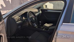 Pelēks Skoda SuperB 2017 Tallina, ar dzinēja tilpumu 2.00 L un nobraukumu 188 tūkst. km par 13000 €, foto 12 vietnē AUTOMOTO.COM.LV
