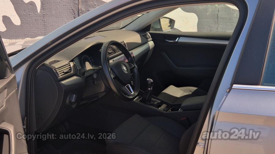 Pelēks Skoda SuperB 2017 Tallina, ar dzinēja tilpumu 2.00 L un nobraukumu 188 tūkst. km par 13000 €, foto 12 vietnē AUTOMOTO.COM.LV