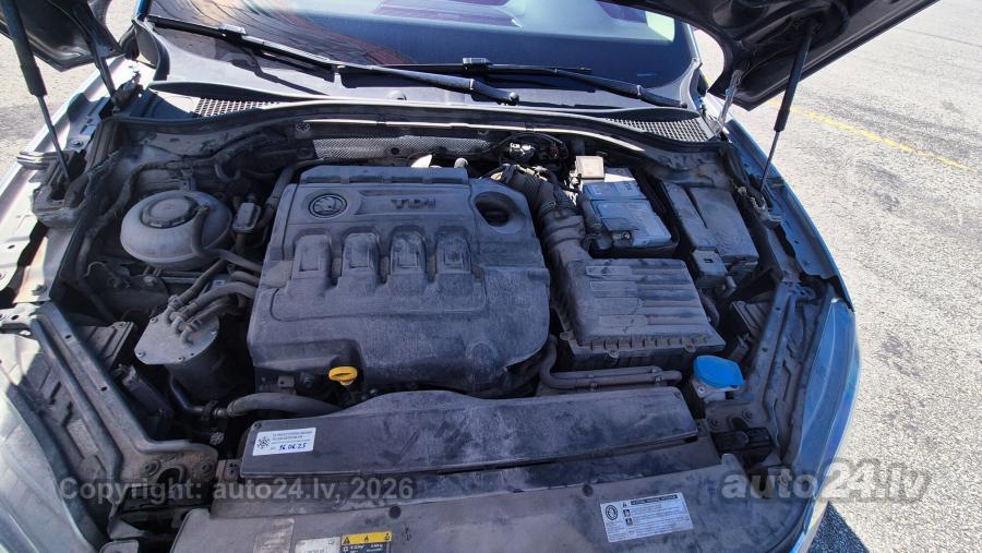 Pelēks Skoda SuperB 2017 Tallina, ar dzinēja tilpumu 2.00 L un nobraukumu 188 tūkst. km par 13000 €, foto 15 vietnē AUTOMOTO.COM.LV