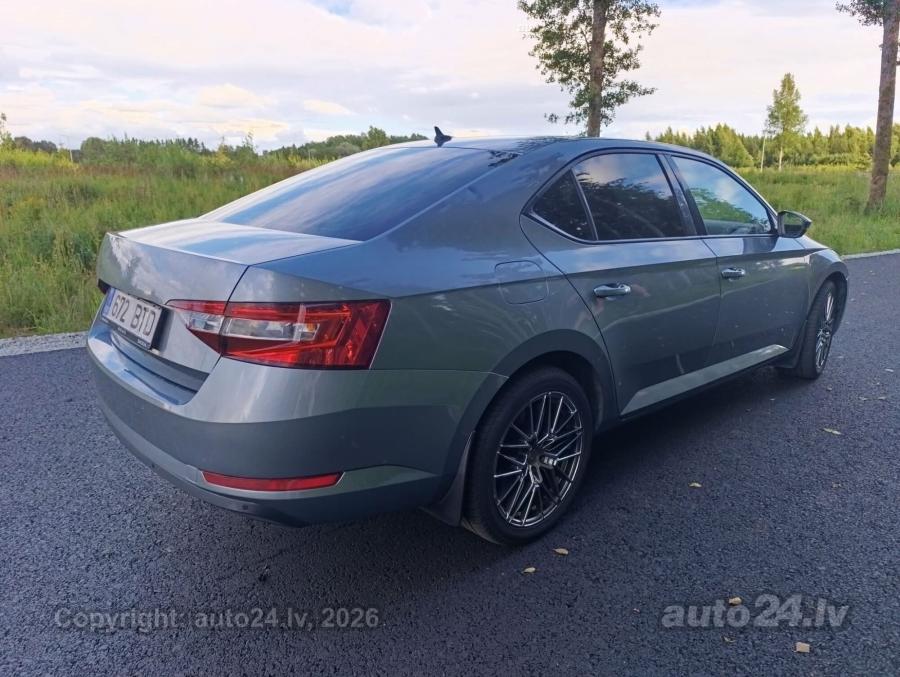 Grey Skoda SuperB 2017 in Tallinn, with an engine capacity of 2.00 L and mileage of 280 thousand km for 10500 €, photo 4 on AUTOMOTO.COM.LV