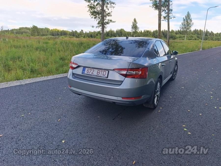Grey Skoda SuperB 2017 in Tallinn, with an engine capacity of 2.00 L and mileage of 280 thousand km for 10500 €, photo 5 on AUTOMOTO.COM.LV