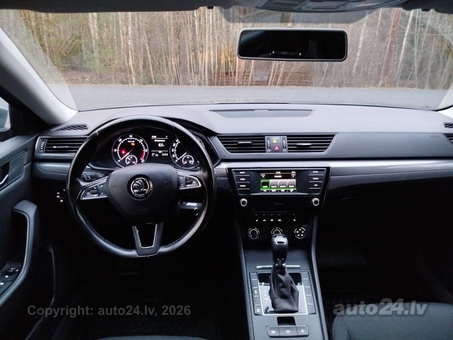 Grey Skoda SuperB 2017 in Tallinn, with an engine capacity of 2.00 L and mileage of 280 thousand km for 10500 €, photo 10 on AUTOMOTO.COM.LV