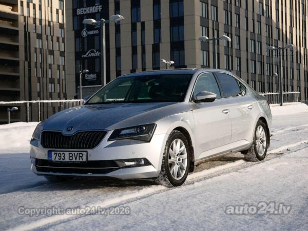 Pelēks Skoda SuperB 2018 Tallina, ar dzinēja tilpumu 1.80 L un nobraukumu 88 tūkst. km par 18900 €, foto 1 vietnē AUTOMOTO.COM.LV