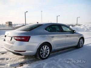Pelēks Skoda SuperB 2018 Tallina, ar dzinēja tilpumu 1.80 L un nobraukumu 88 tūkst. km par 18900 €, foto 6 vietnē AUTOMOTO.COM.LV