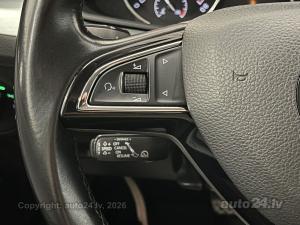 Pelēks Skoda SuperB 2018 Tallina, ar dzinēja tilpumu 1.80 L un nobraukumu 170 tūkst. km par 13900 €, foto 12 vietnē AUTOMOTO.COM.LV