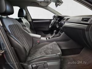 Grey Skoda SuperB 2018 in Tallinn, with an engine capacity of 1.80 L and mileage of 142 thousand km for 15990 €, photo 7 on AUTOMOTO.COM.LV