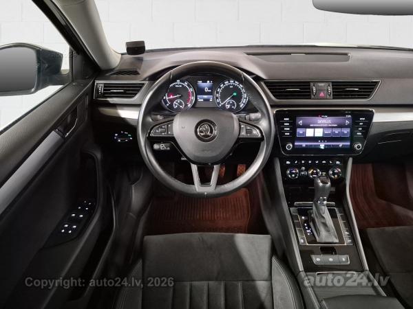 Grey Skoda SuperB 2018 in Tallinn, with an engine capacity of 1.80 L and mileage of 142 thousand km for 15990 €, photo 10 on AUTOMOTO.COM.LV