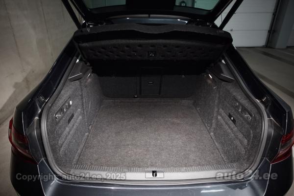 Pelēks Skoda SuperB 2019 Tallina, ar dzinēja tilpumu 2.00 L un nobraukumu 78 tūkst. km par 19990 €, foto 11 vietnē AUTOMOTO.COM.LV