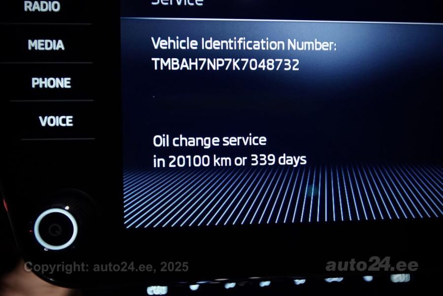 Grey Skoda SuperB 2019 in Tallinn, with an engine capacity of 2.00 L and mileage of 78 thousand km for 19990 €, photo 21 on AUTOMOTO.COM.LV