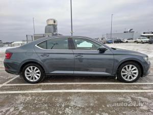 Pelēks Skoda SuperB 2019 Tallina, ar dzinēja tilpumu 2.00 L un nobraukumu 125 tūkst. km par 18500 €, foto 6 vietnē AUTOMOTO.COM.LV