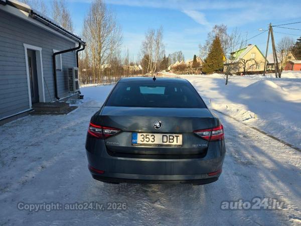 Pelēks Skoda SuperB 2019 Karksi-Nuia, ar dzinēja tilpumu 2.00 L un nobraukumu 165 tūkst. km par 13500 €, foto 4 vietnē AUTOMOTO.COM.LV