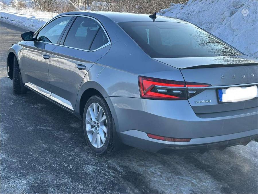 Pelēks Skoda SuperB 2019 Viļņa, ar dzinēja tilpumu 1.97 L un nobraukumu 226 tūkst. km par 17000 €, foto 9 vietnē AUTOMOTO.COM.LV