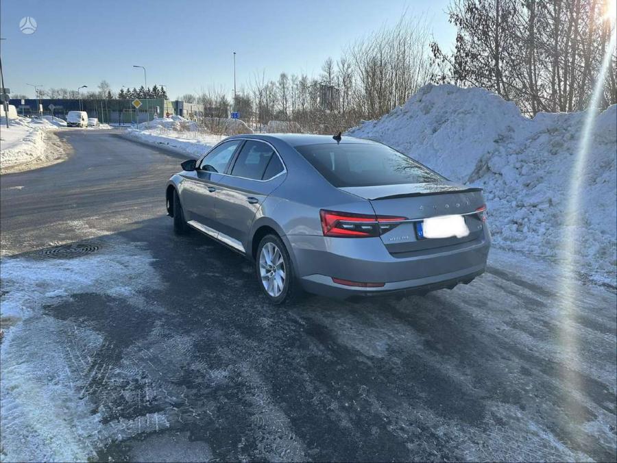 Pelēks Skoda SuperB 2019 Viļņa, ar dzinēja tilpumu 1.97 L un nobraukumu 226 tūkst. km par 17000 €, foto 10 vietnē AUTOMOTO.COM.LV