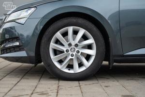 Grey Skoda SuperB 2019 in Vilnius, with an engine capacity of 1.50 L and mileage of 125 thousand km for 17500 €, photo 4 on AUTOMOTO.COM.LV
