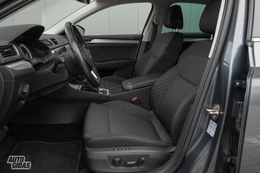 Grey Skoda SuperB 2019 in Vilnius, with an engine capacity of 1.50 L and mileage of 125 thousand km for 17500 €, photo 13 on AUTOMOTO.COM.LV