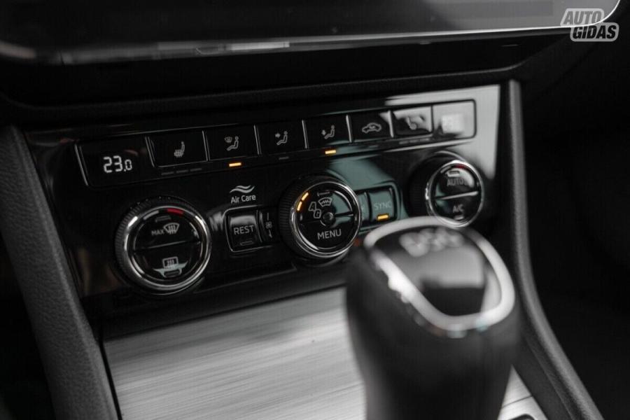 Grey Skoda SuperB 2019 in Vilnius, with an engine capacity of 1.50 L and mileage of 125 thousand km for 17500 €, photo 19 on AUTOMOTO.COM.LV
