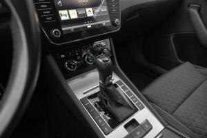 Серый Шкода Суперб 2019 в Вильнюс, объемом двигателя 1.50 л и пробегом 125 тыс. км за 17000 €, фото 12 на AUTOMOTO.COM.LV