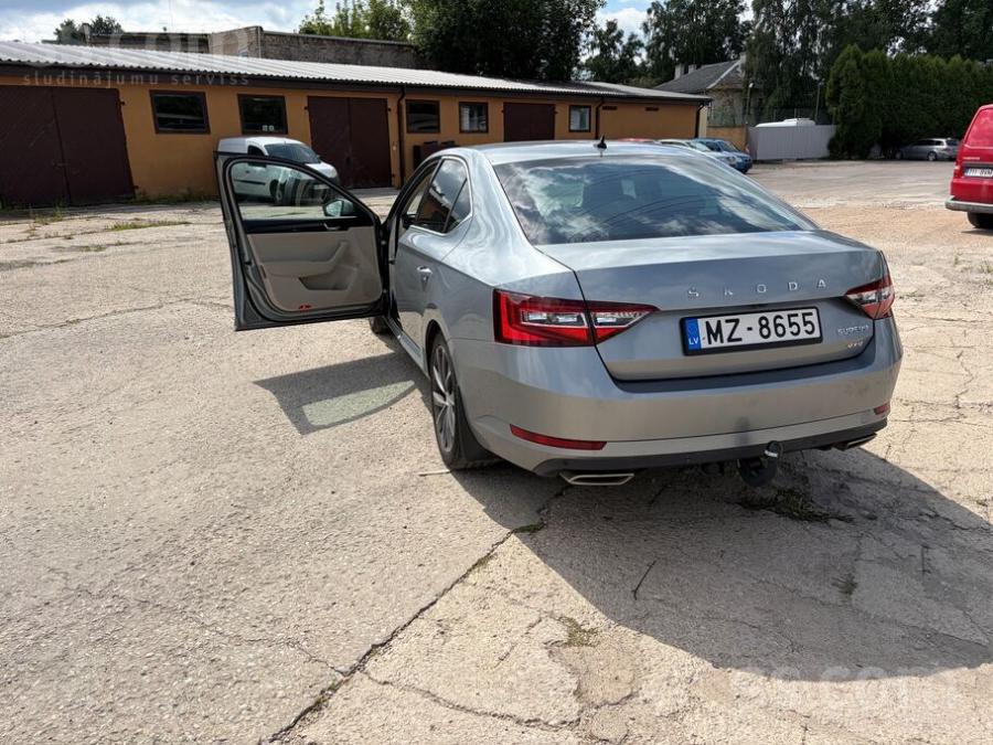 Pelēks Skoda SuperB 2019 Saldus, ar dzinēja tilpumu 2.00 L un nobraukumu 272 tūkst. km par 19900 €, foto 5 vietnē AUTOMOTO.COM.LV